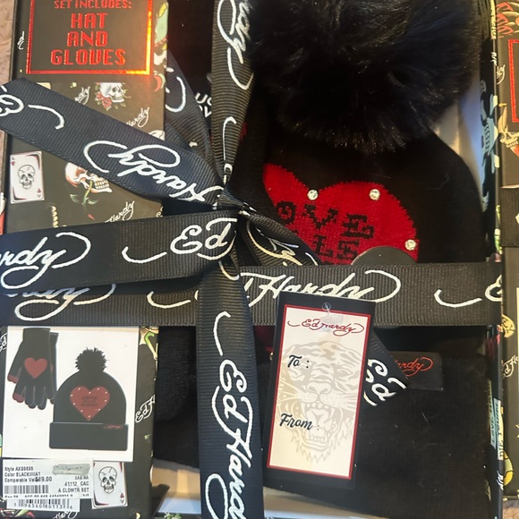 Ed Hardy | Accessories | Nwt 2 Piece Ed Hardy Gift Set Black | Poshmark